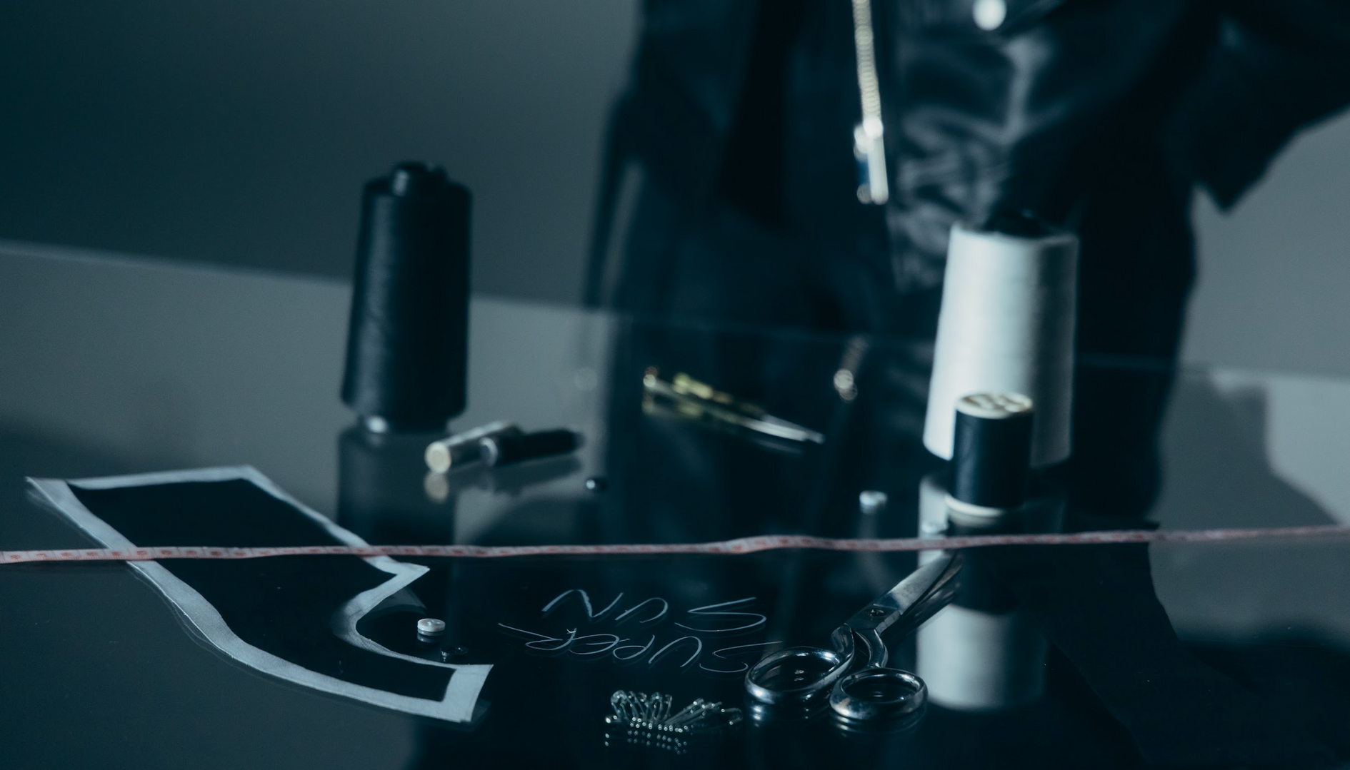 OTS: NYLON TOTE BAG | SIZING GUIDE - SUPER SUN